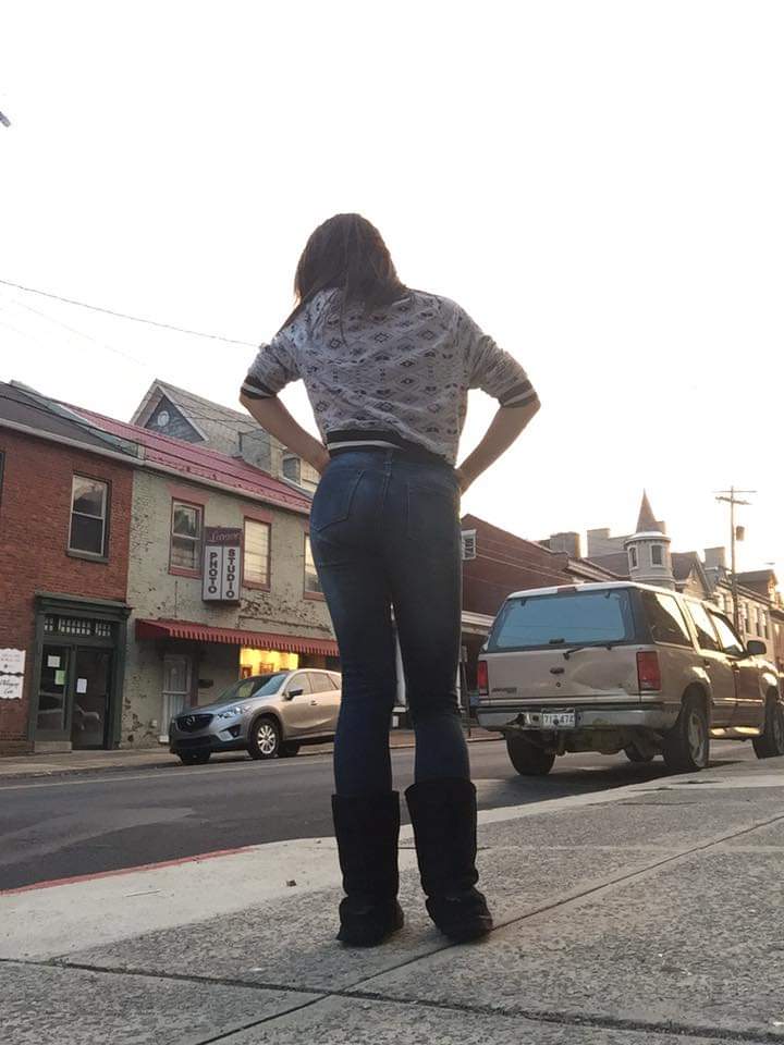 A Daughter Scrolller 7322