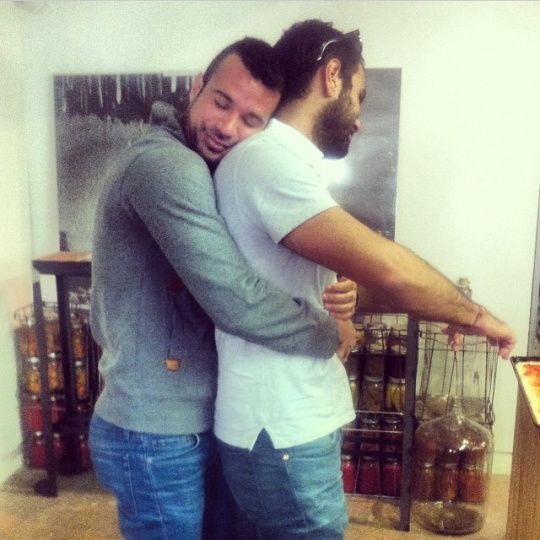 A happy couple | Scrolller