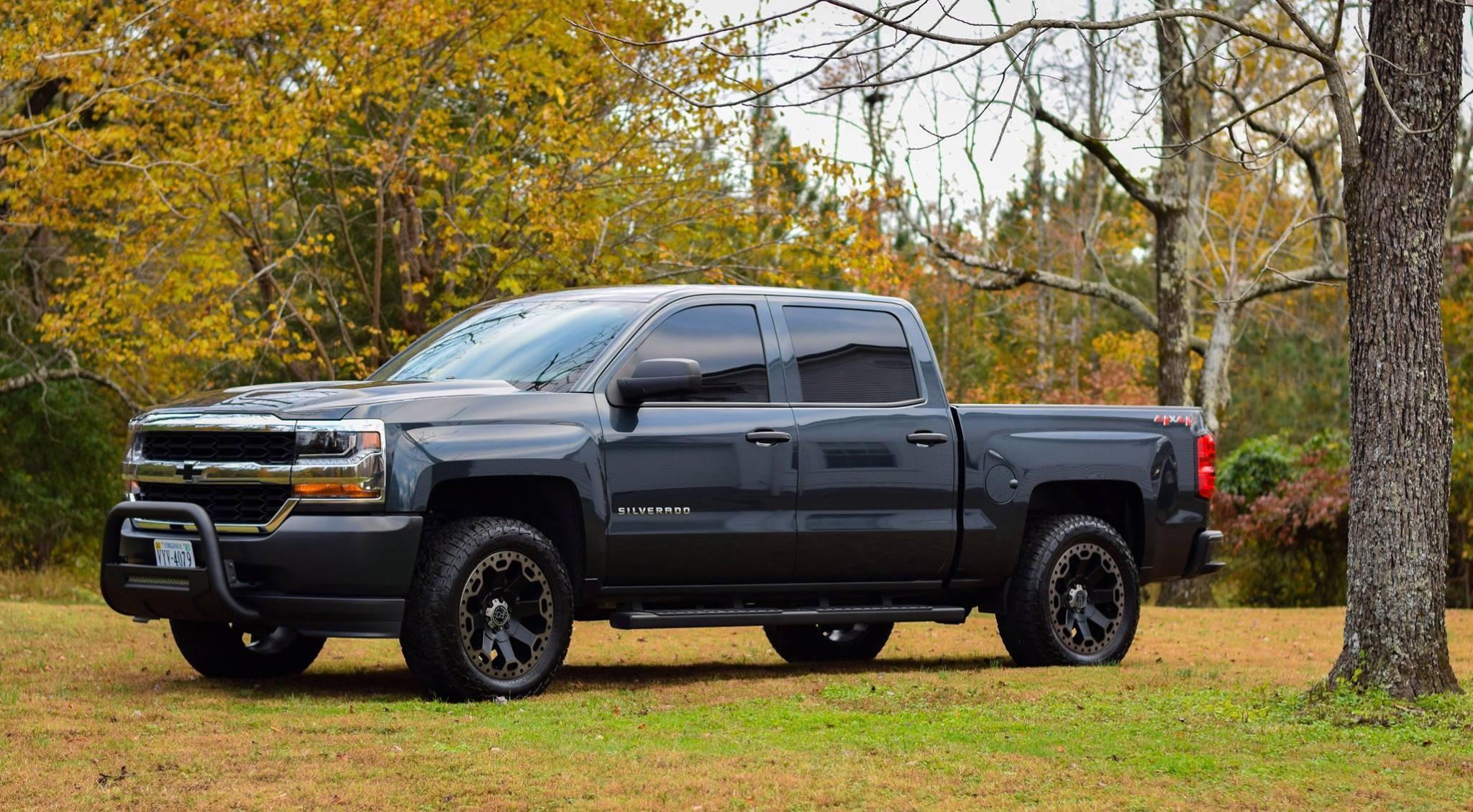 A heavy Chevy | Scrolller