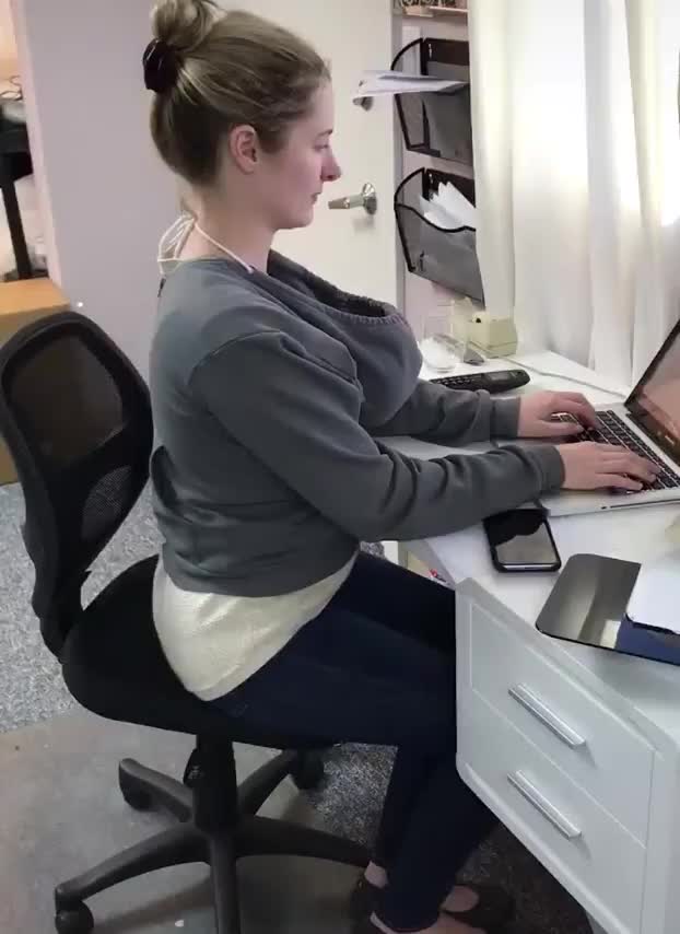 A hood put to good use | Scrolller