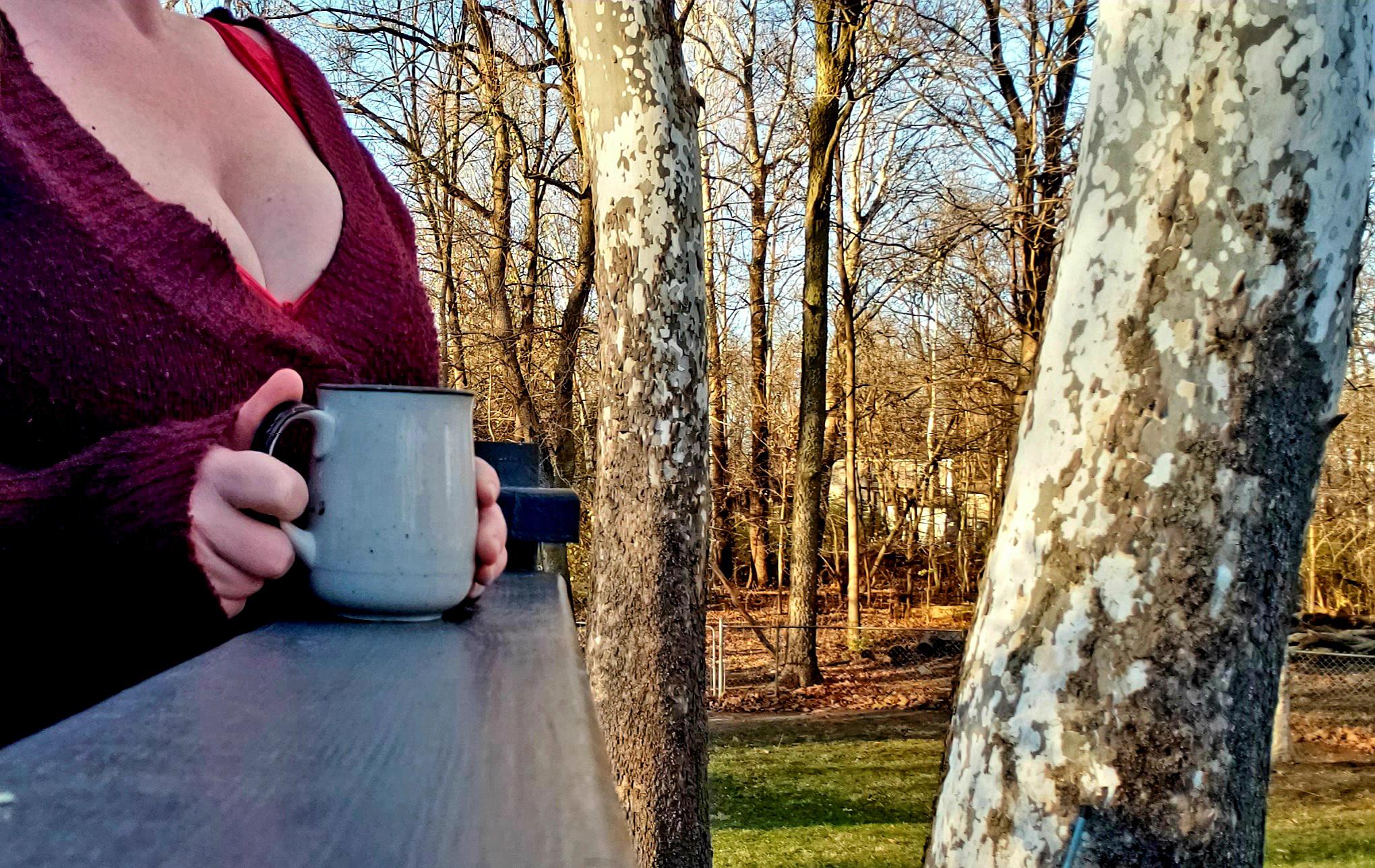 A "mild" cup of coffee on the back deck. Enjoy your Saturday evening CGW friends. ☕😊💋 | Scrolller