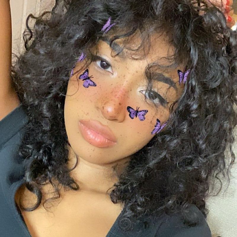 A PYT WATCH HER PLAY (LINK IN COMMENTS) | Scrolller