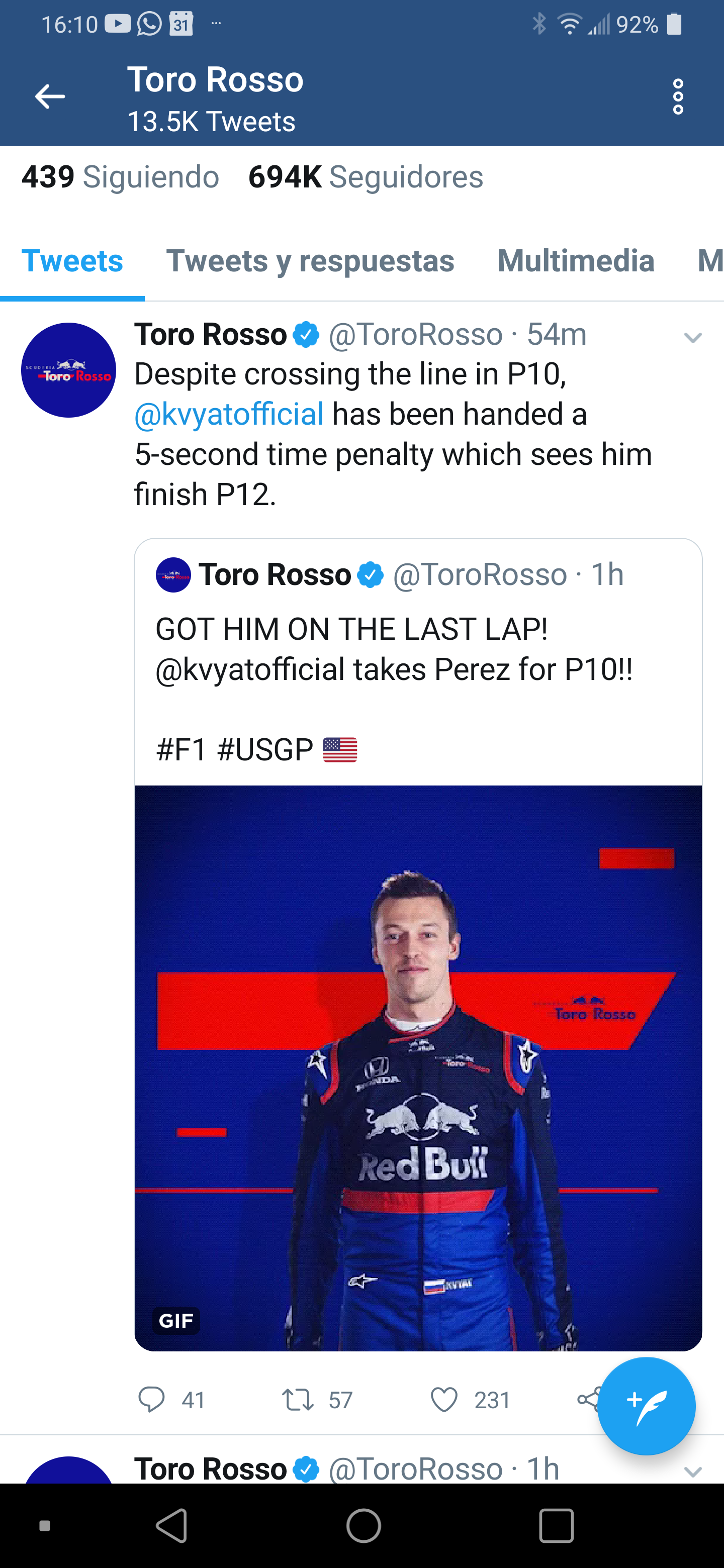 A story in two tweets | Scrolller