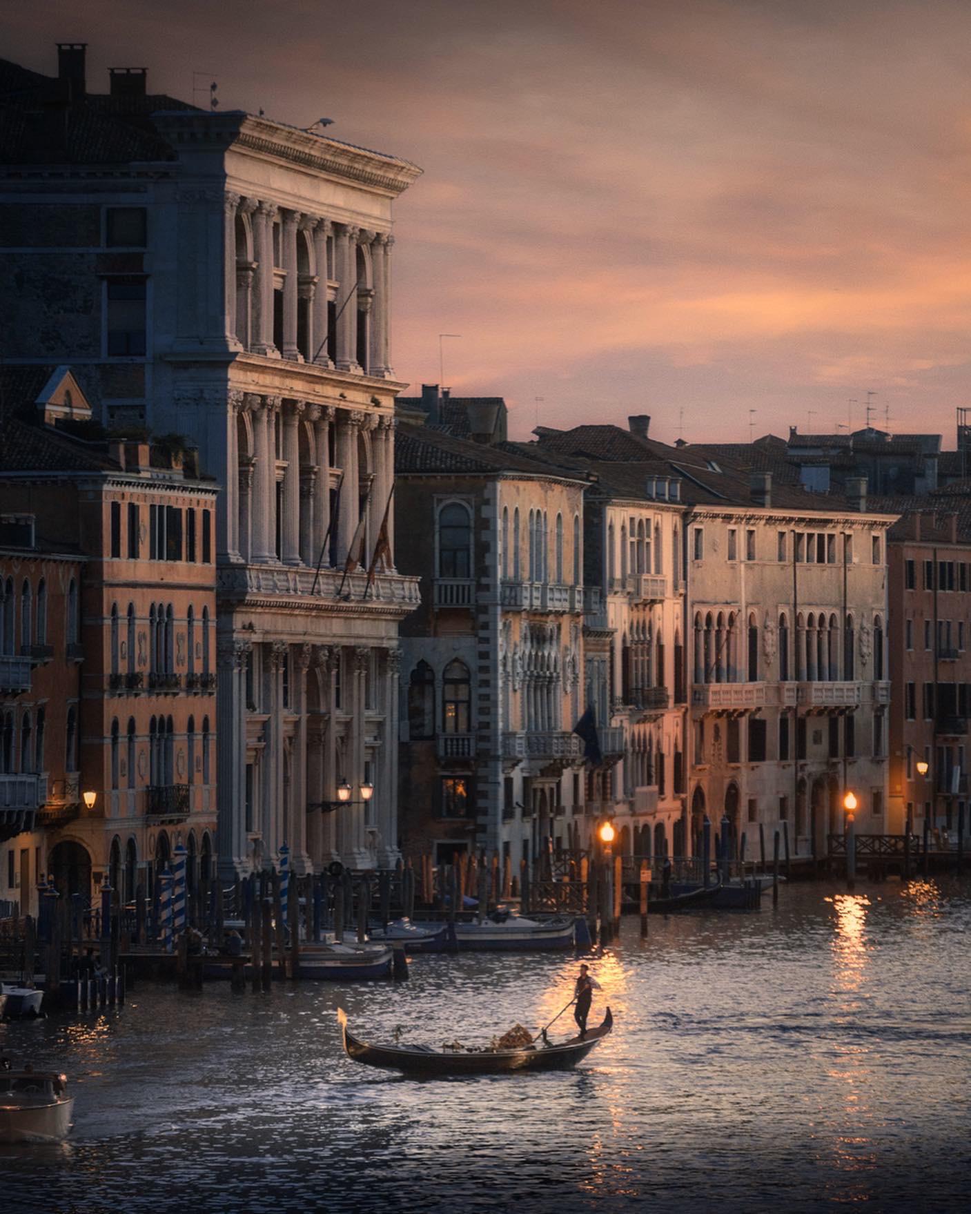 A sunset in Venice [oc] | Scrolller