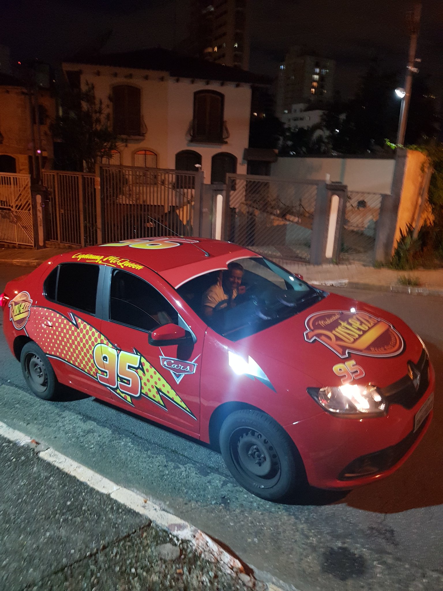 A wild Lightning McQueen appears | Scrolller