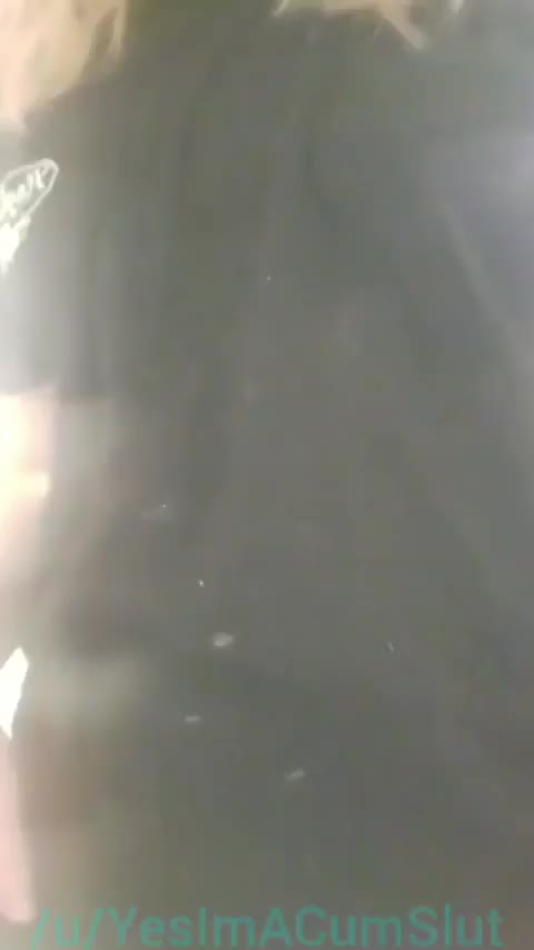 A work flash for Friday! [F]24 | Scrolller