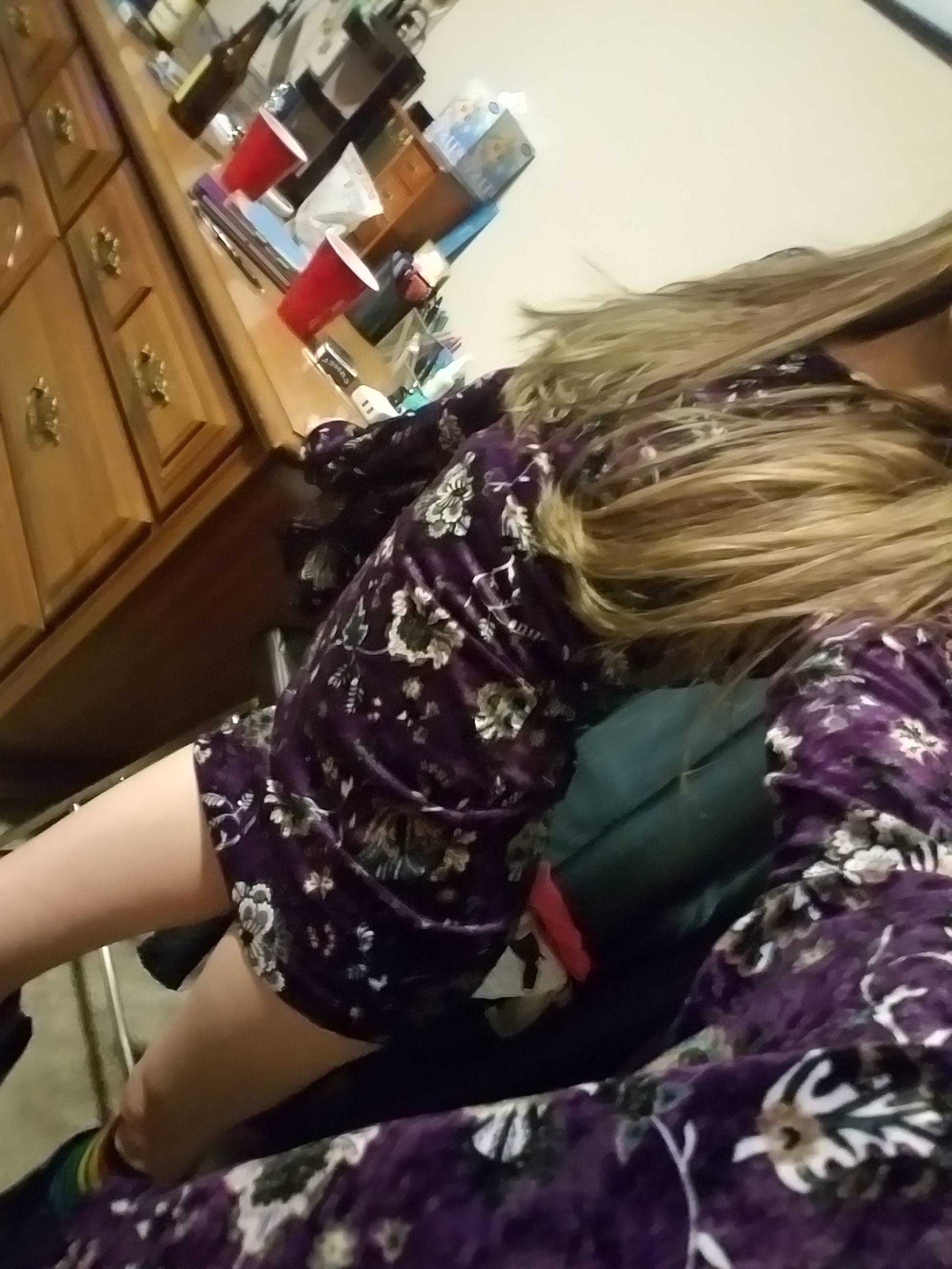 Discover more like CamGirls: About to stream with whiteboiwithabss , let's hangout and Related ...