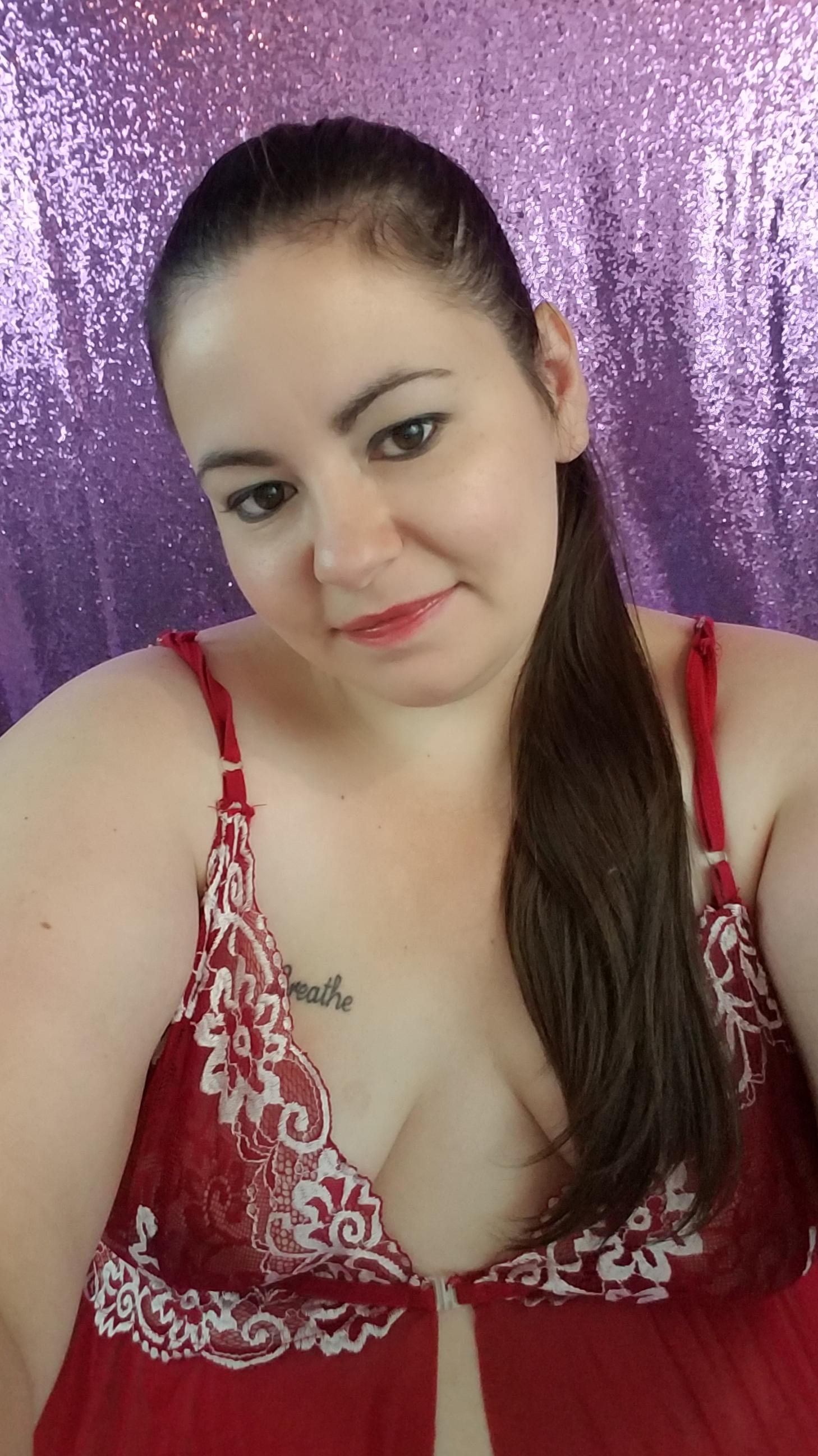 Do you like chubby chicks? Follow my Instagram @beaslut9 | Scrolller