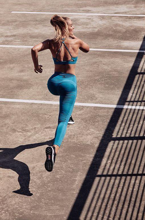 Adidas booty | Scrolller