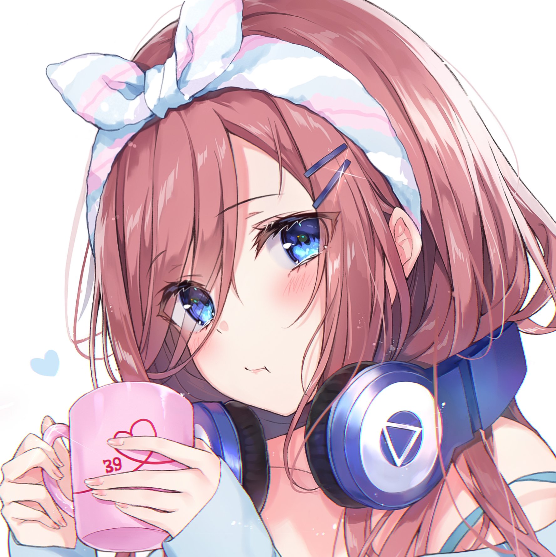 Adorable Miku Pout [Gotoubun no Hanayome] | Scrolller