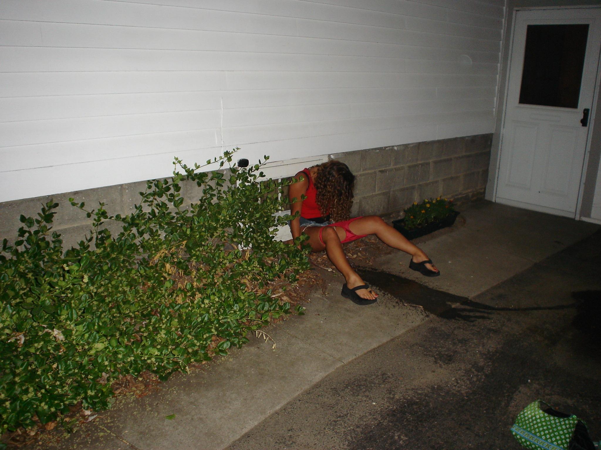 Against the wall | Scrolller