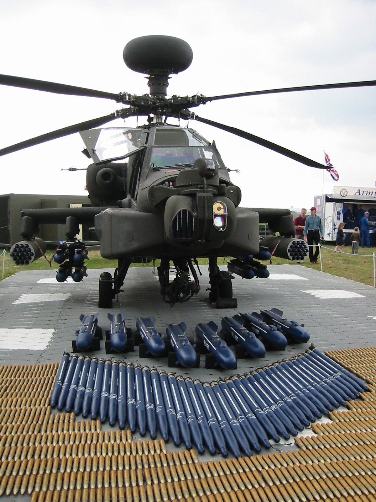 AH-64 Apache Longbow [1200x1600] | Scrolller