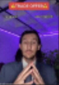 Ah yes the bottom text | Scrolller