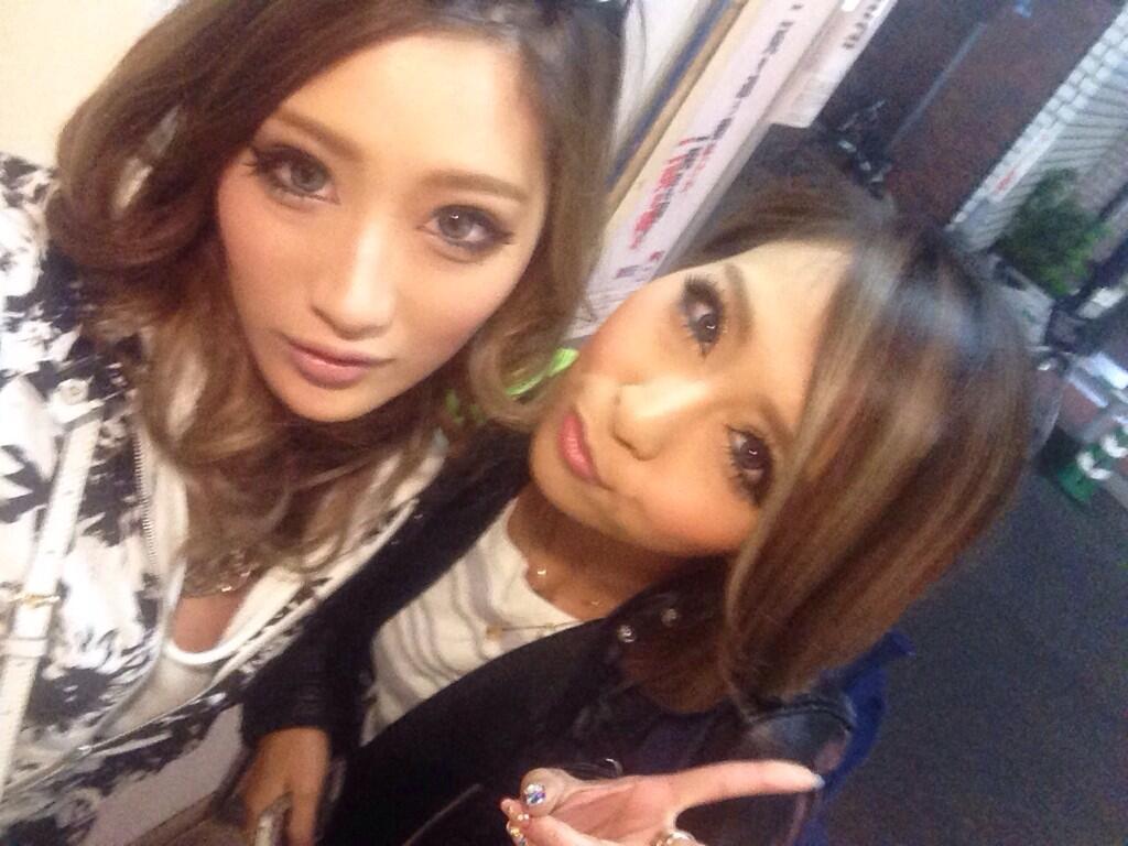 AIKA & Mana | Scrolller