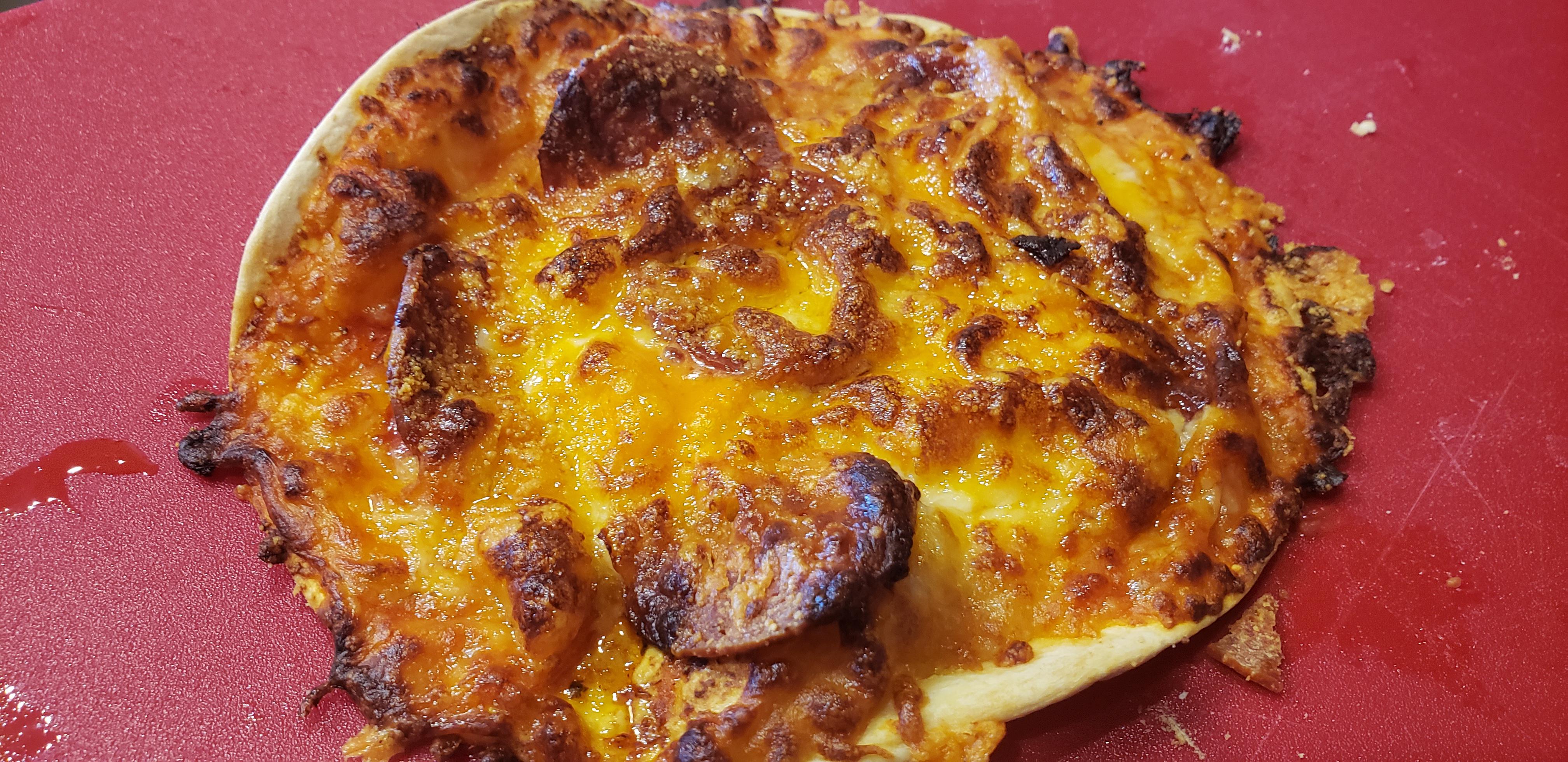 AIR FRYER TORTILLA PEPPERONI PIZZA! | Scrolller