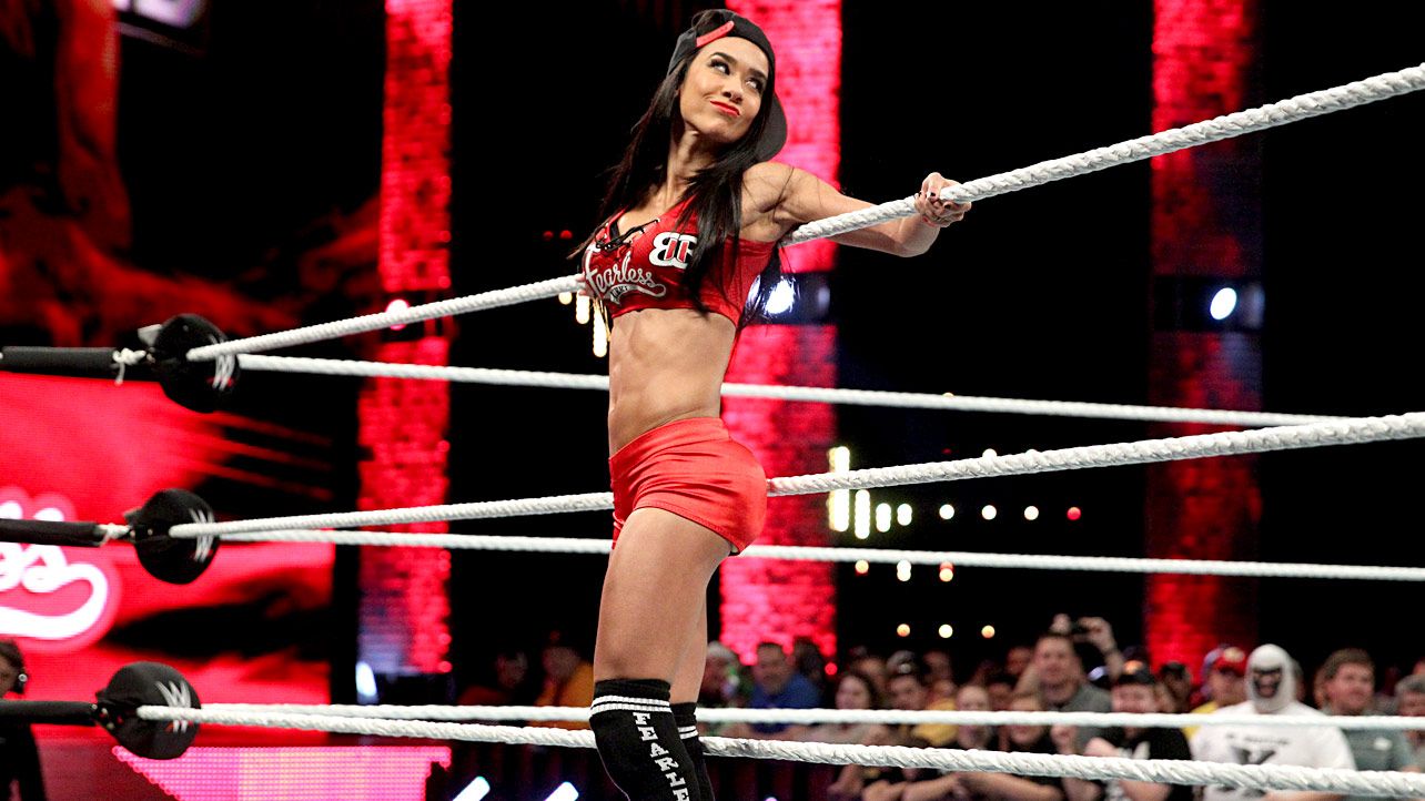 AJ Lee dressed as Nikki Bella | Scrolller