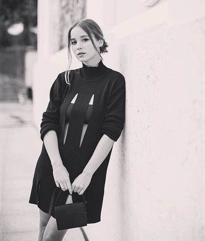 Alba Baptista | Scrolller