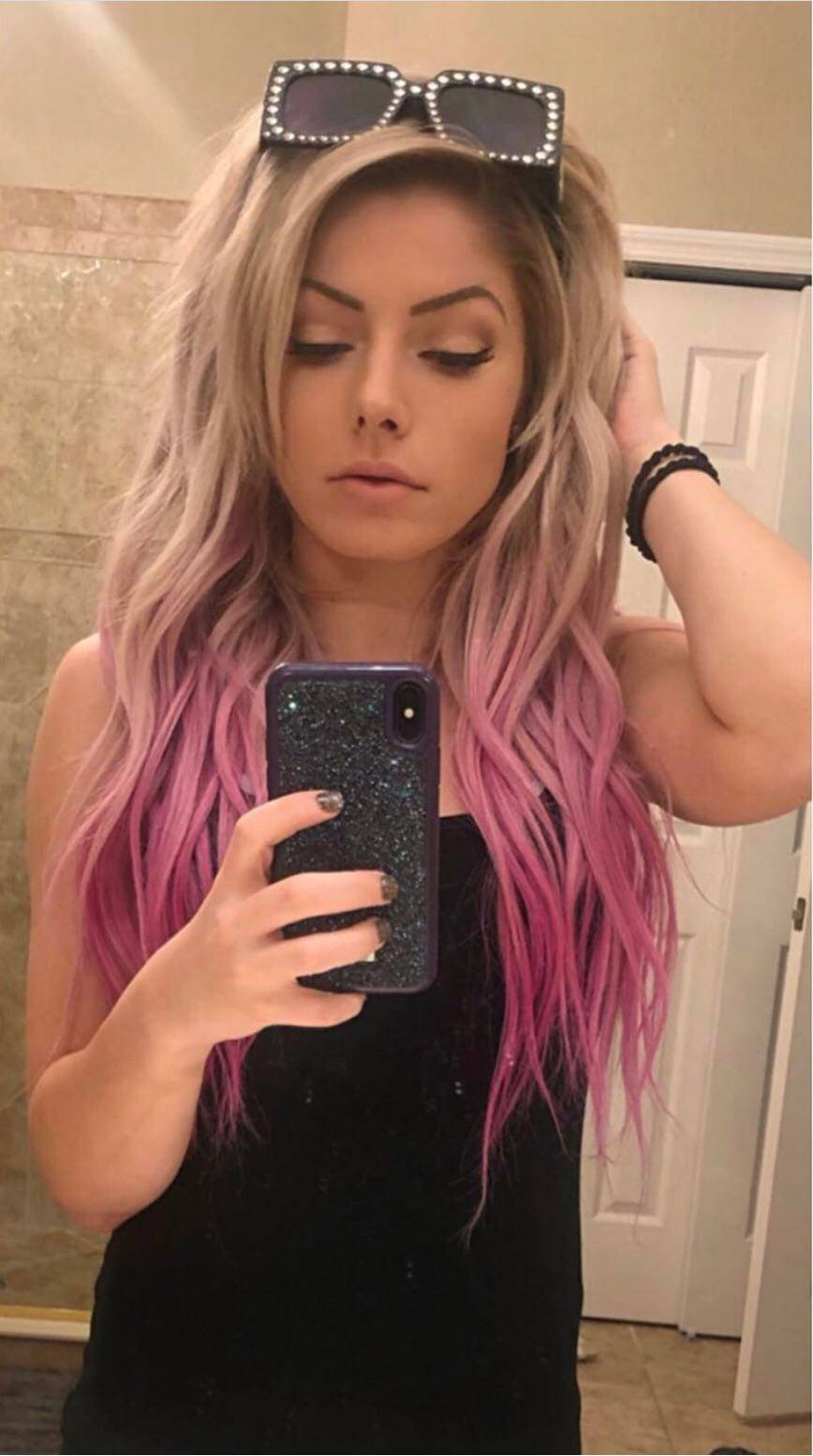 Alexa Bliss | Scrolller