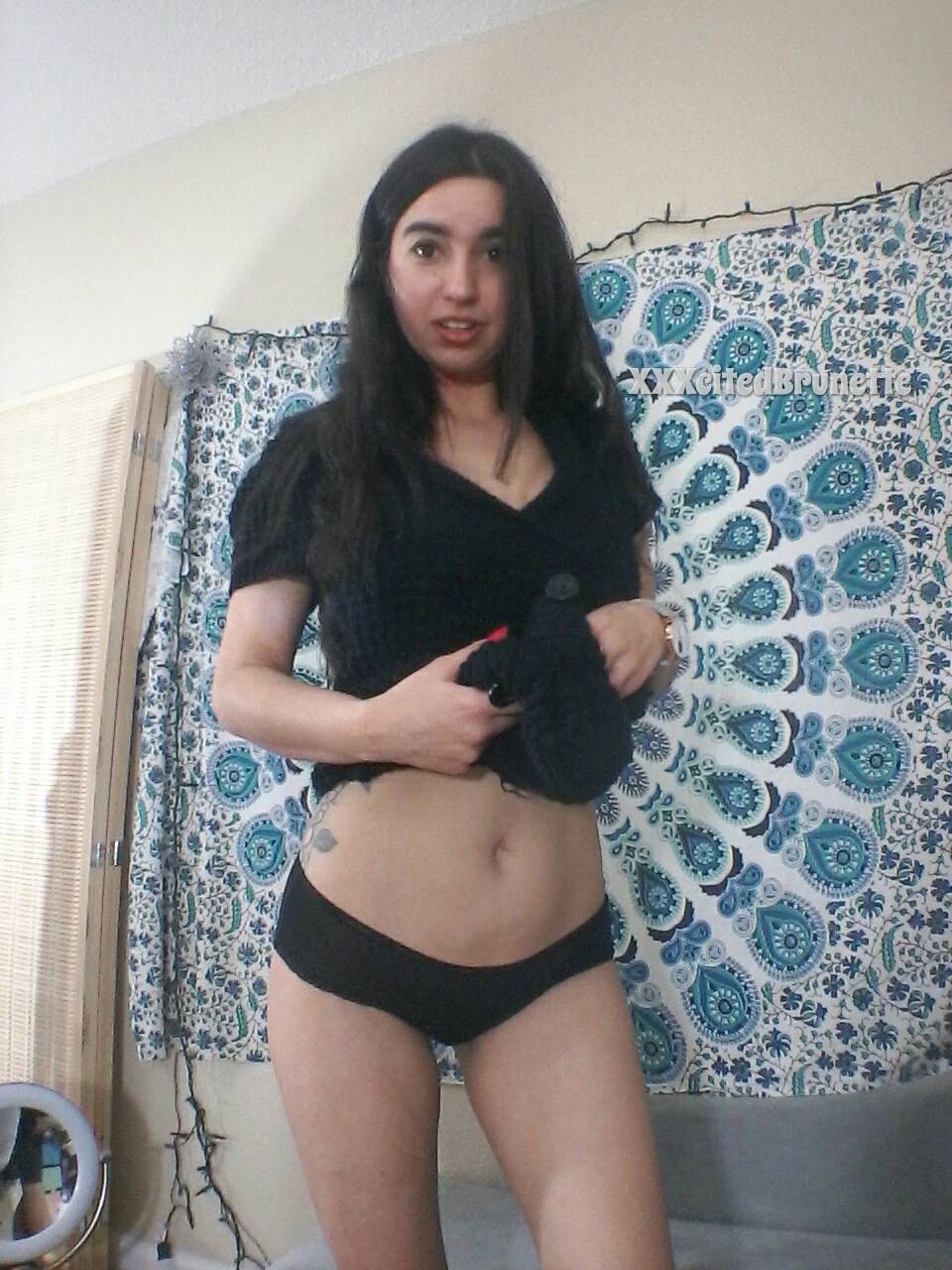 All black or nothing | Scrolller