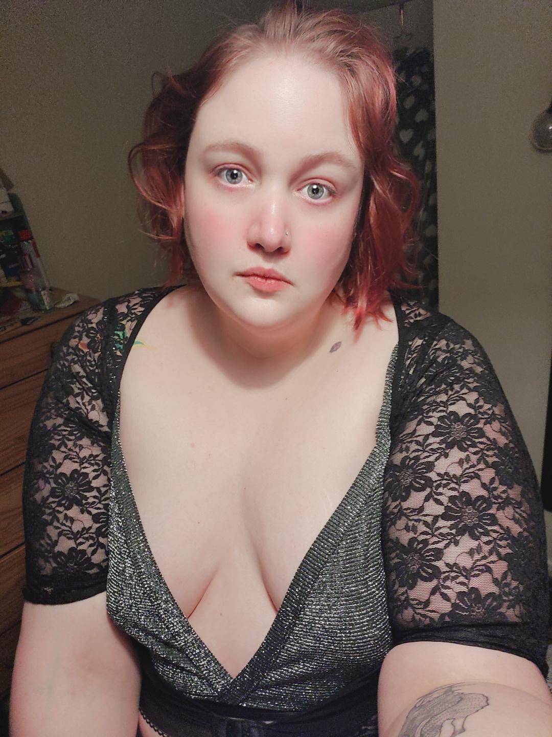 All dressed up | Scrolller