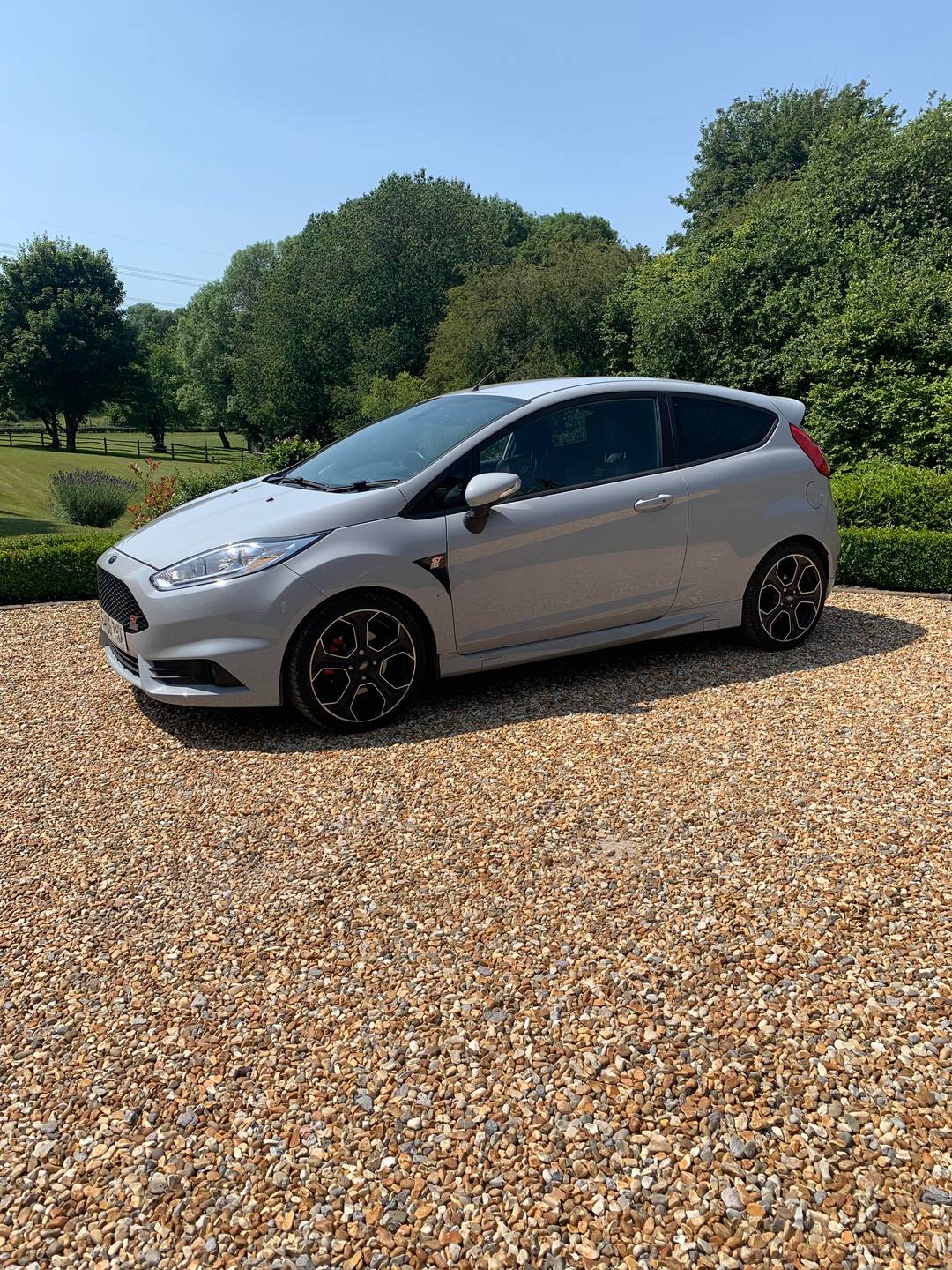 Always nice to take the ST out for a spin in this nice weather we have had | Scrolller
