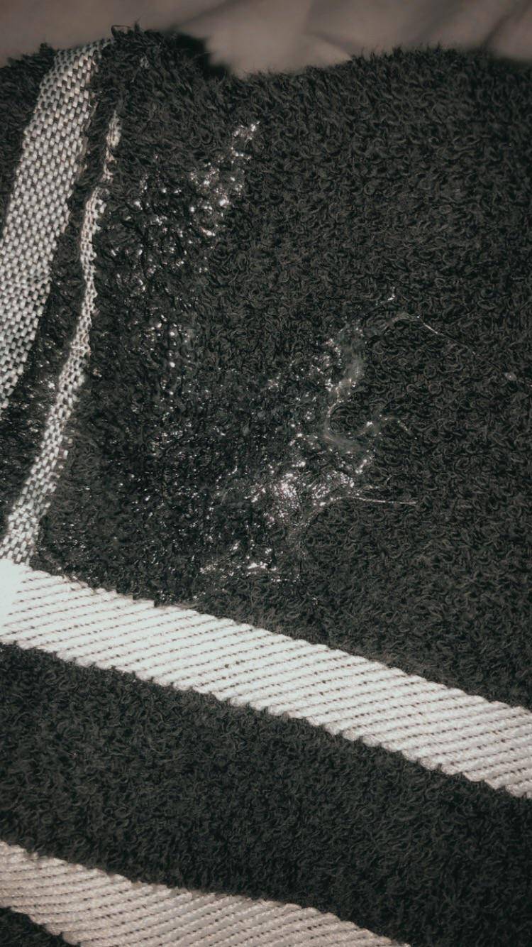 Always put down a towel just in case 😏 | Scrolller