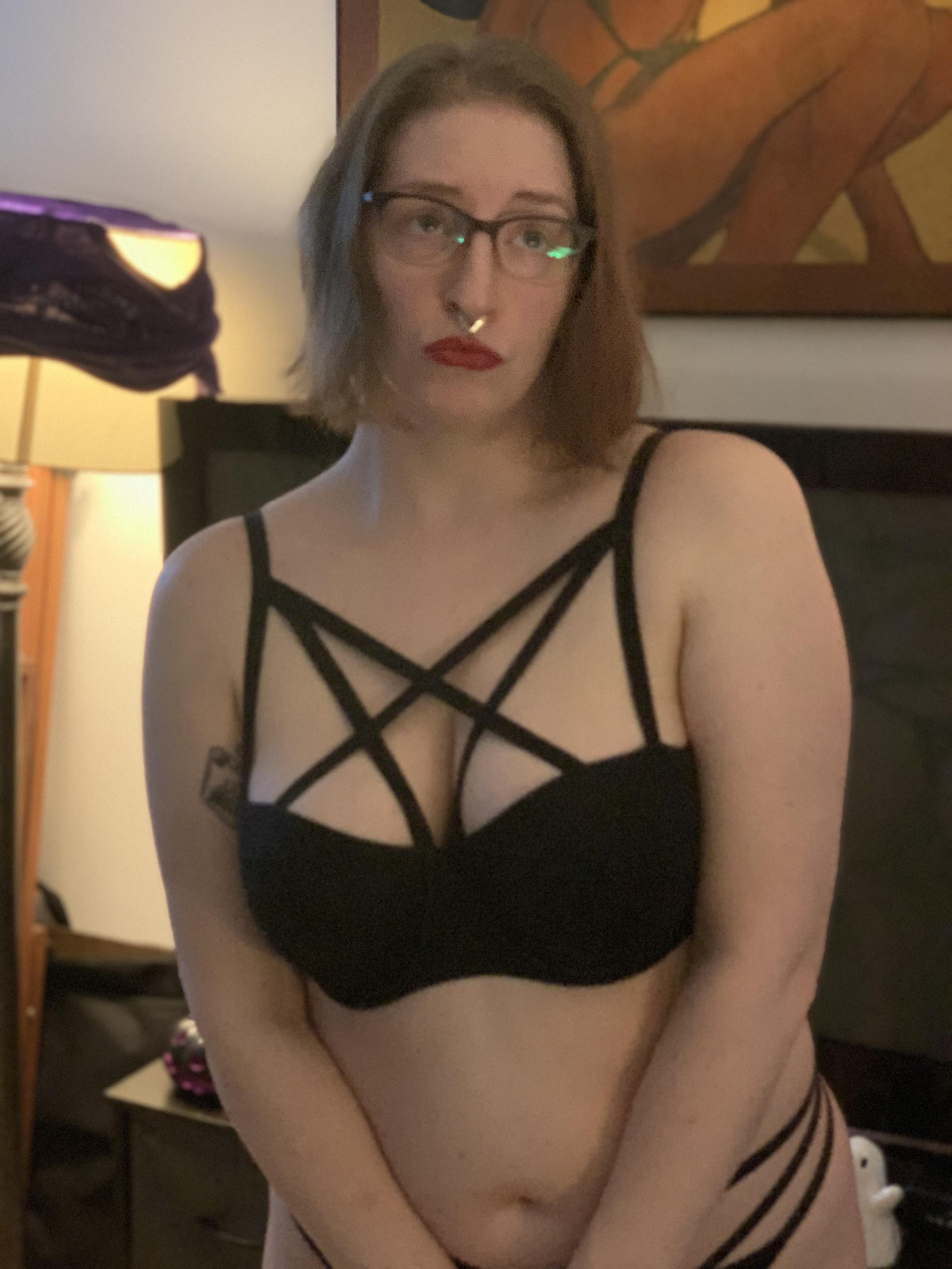 am I in trouble ? :( | Scrolller