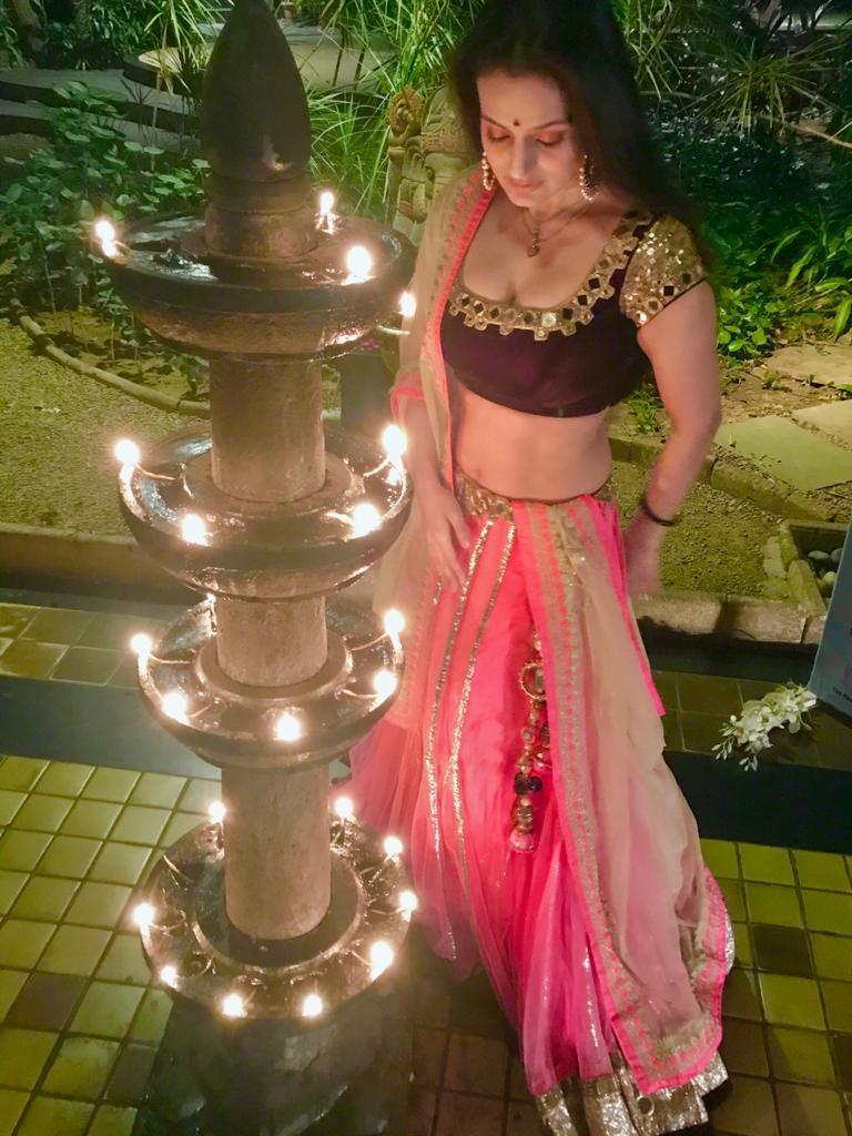 Ameesha Patel has banging body | Scrolller