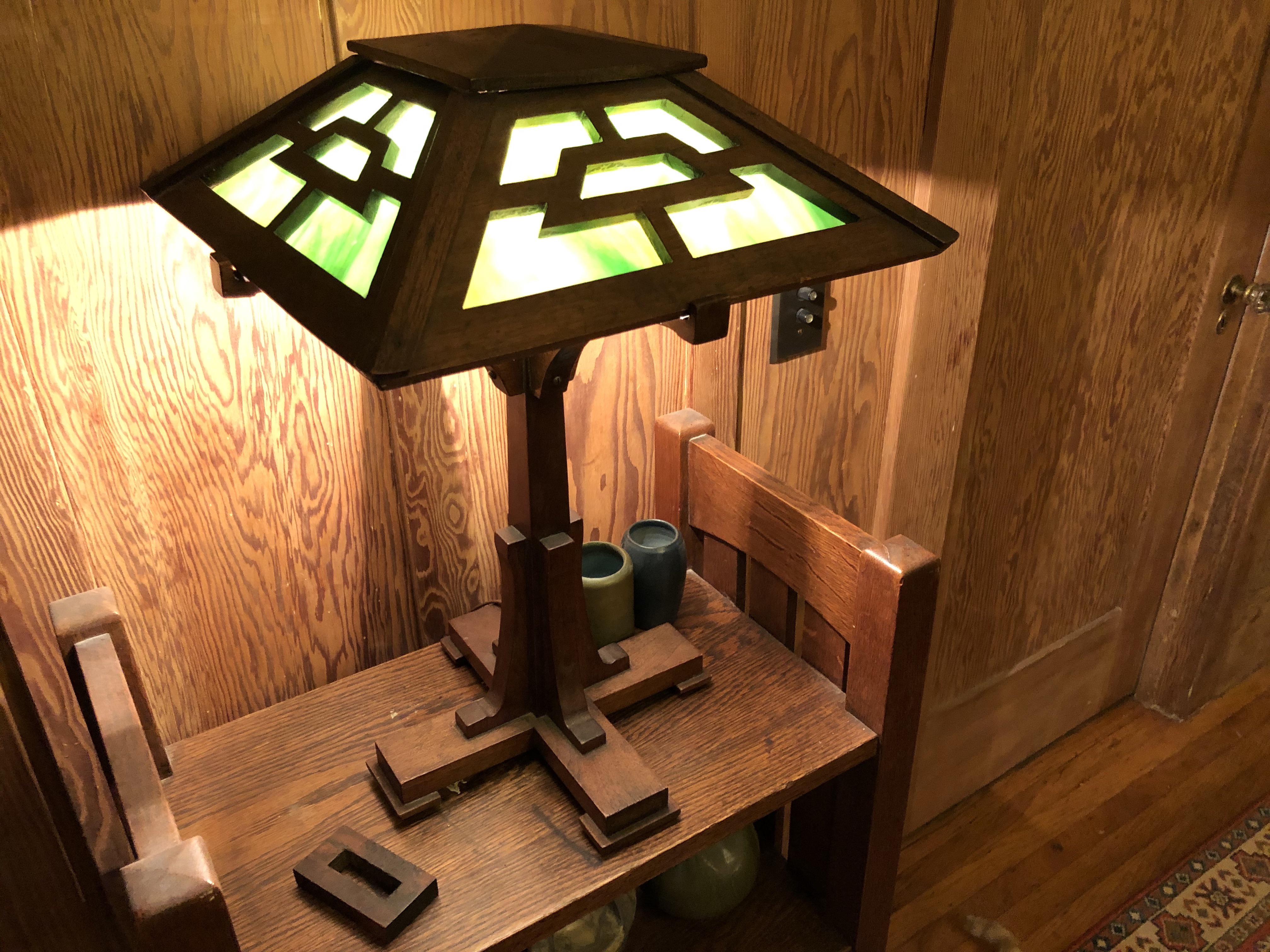 American Arts & Crafts oak lamp | Scrolller