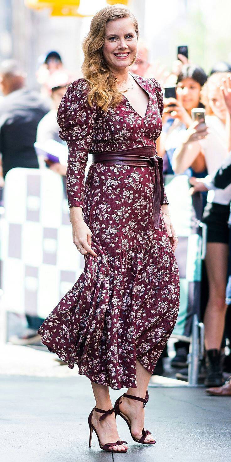 Amy Adams Scrolller