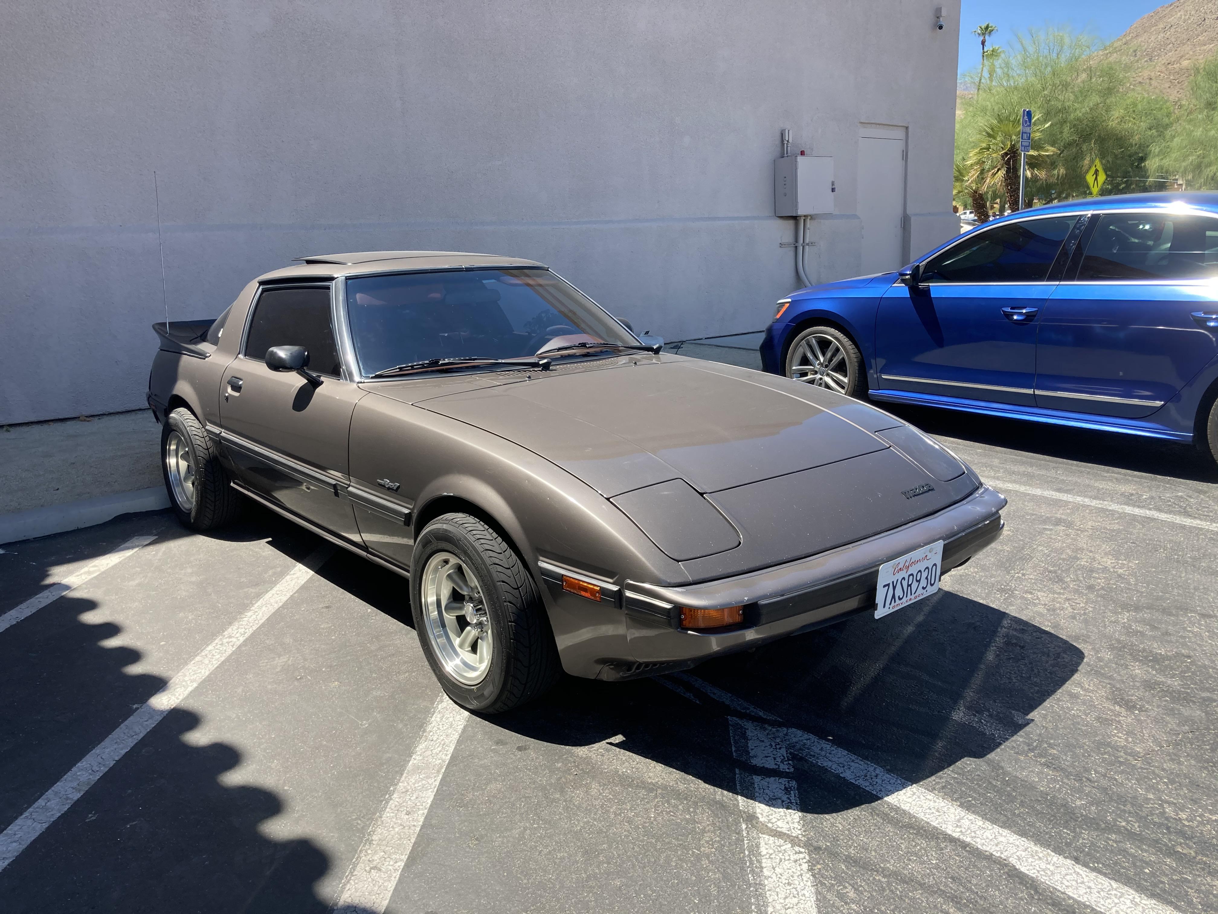 An RX-7 I spotted today. | Scrolller
