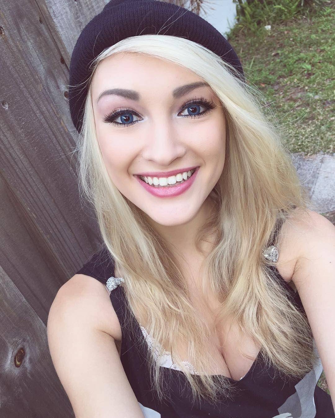 Anna Faith | Scrolller