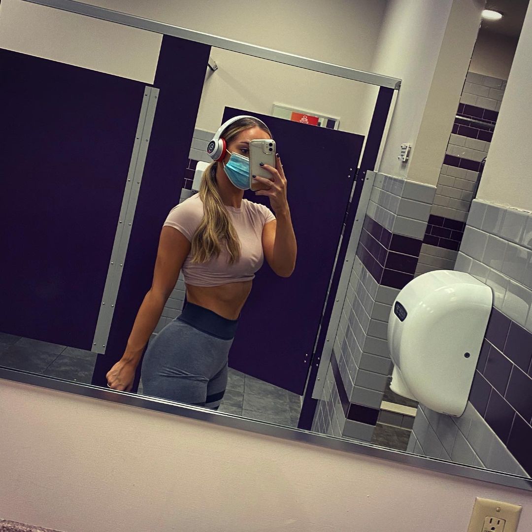 Anna Jay is absolutely gorgeous | Scrolller