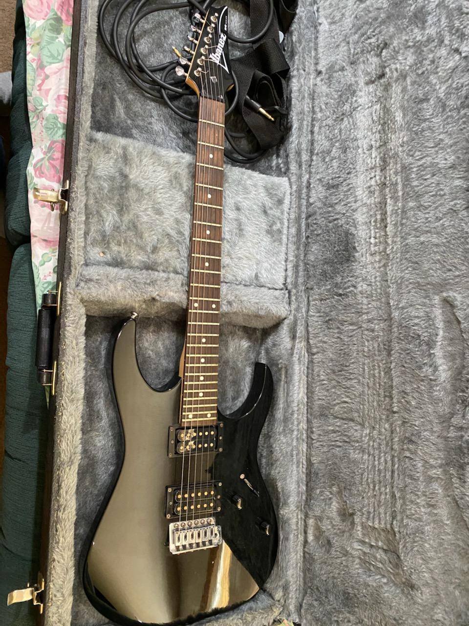 Any info on this guitar? | Scrolller