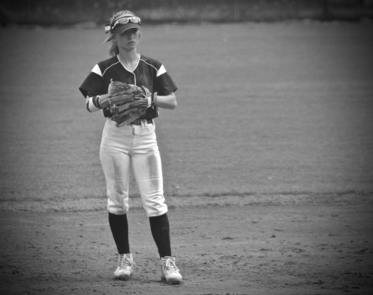 Softball | Pictures | Scrolller