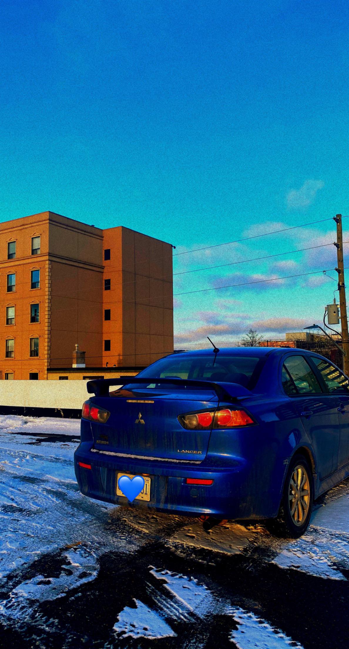 Anyone here like my lancer? 💙 | Scrolller