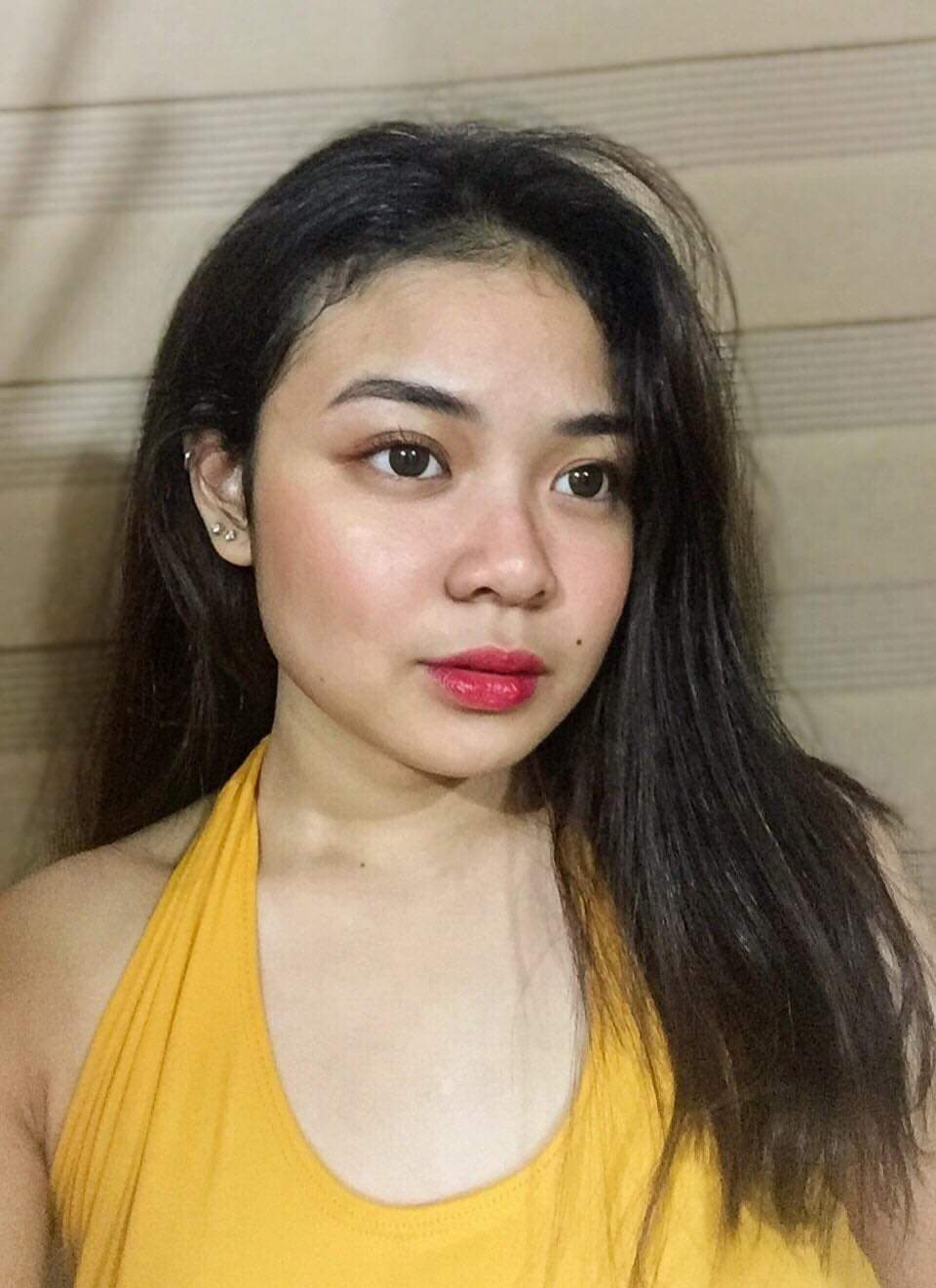 anyone know her? | Scrolller