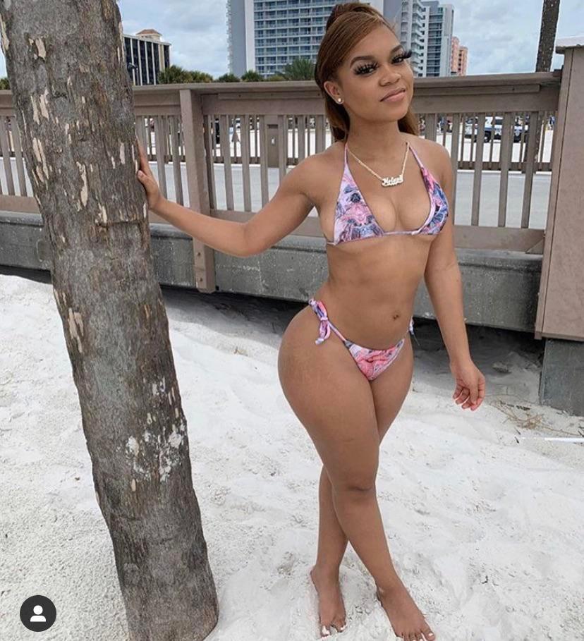 Anyone know her ig name? | Scrolller