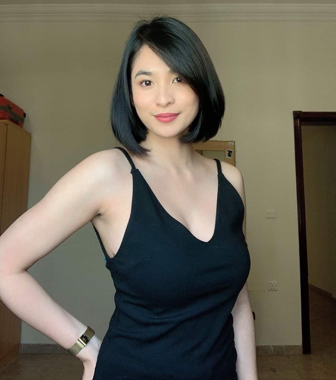 Anyone know her? Pa ID naman :) | Scrolller