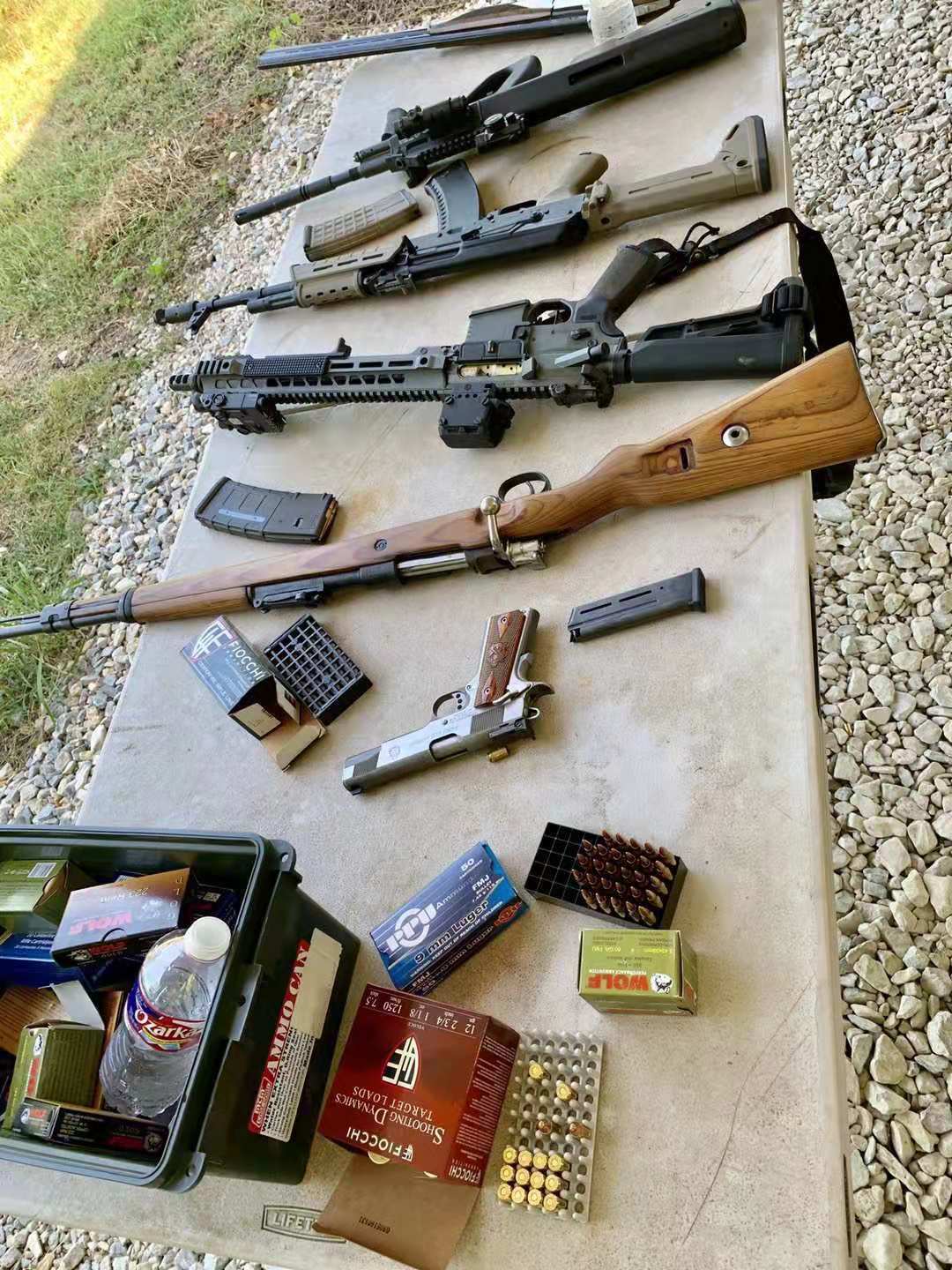 Anyone know what are those gun ? | Scrolller