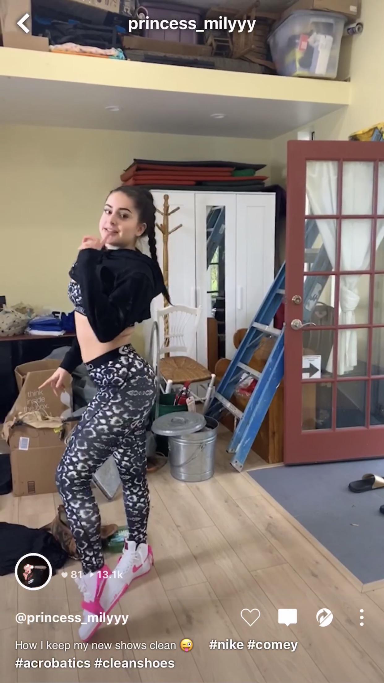 Anyone know what happened to this chick? | Scrolller