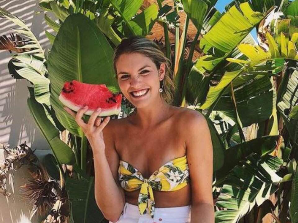 Anyone wanna jerk to German tv host Viviane geppert? | Scrolller