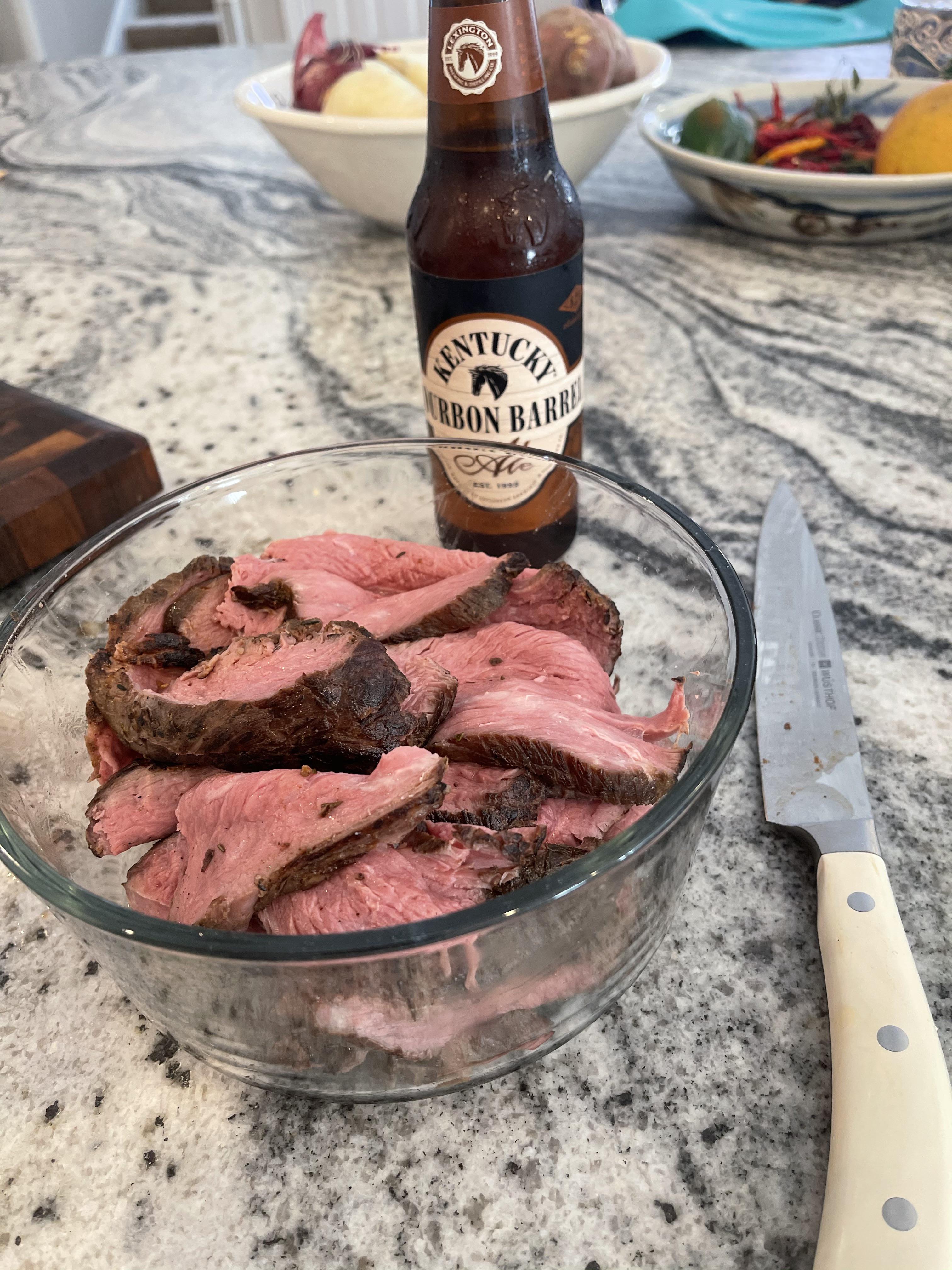 Anyone want some rare roast beef? | Scrolller