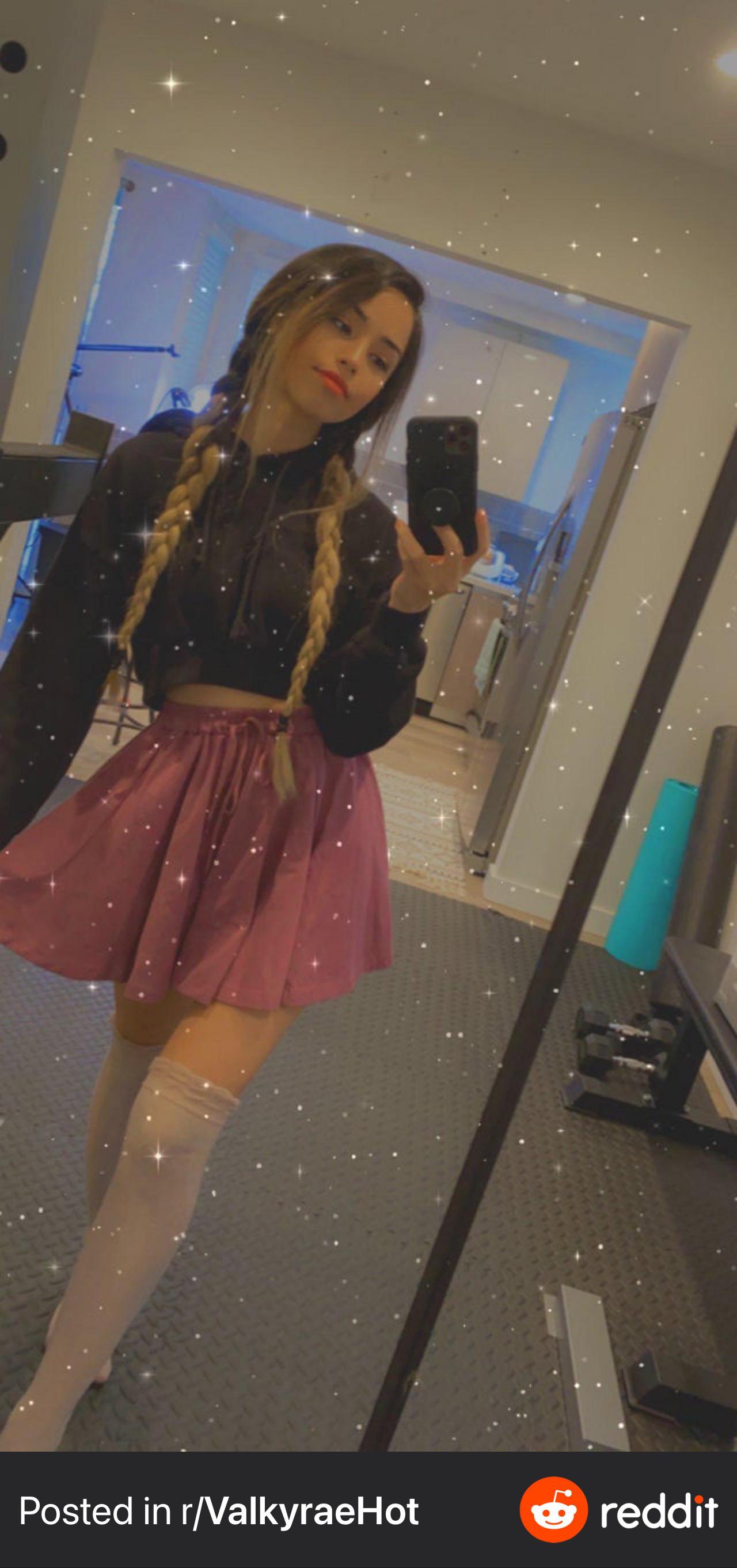 Anyone school girl rp? | Scrolller