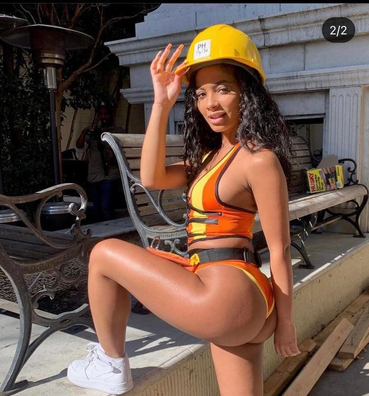 Ariana Nova | Scrolller