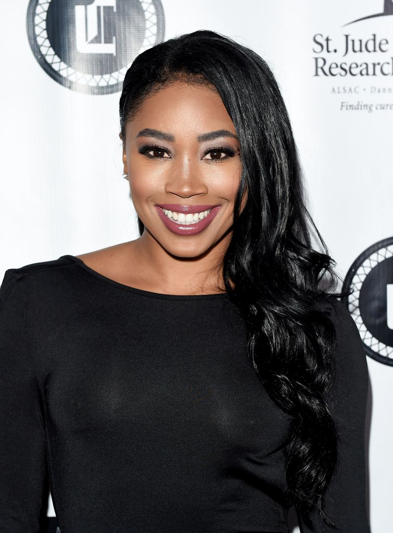 Ariane Andrew Braless See-Thru | Scrolller