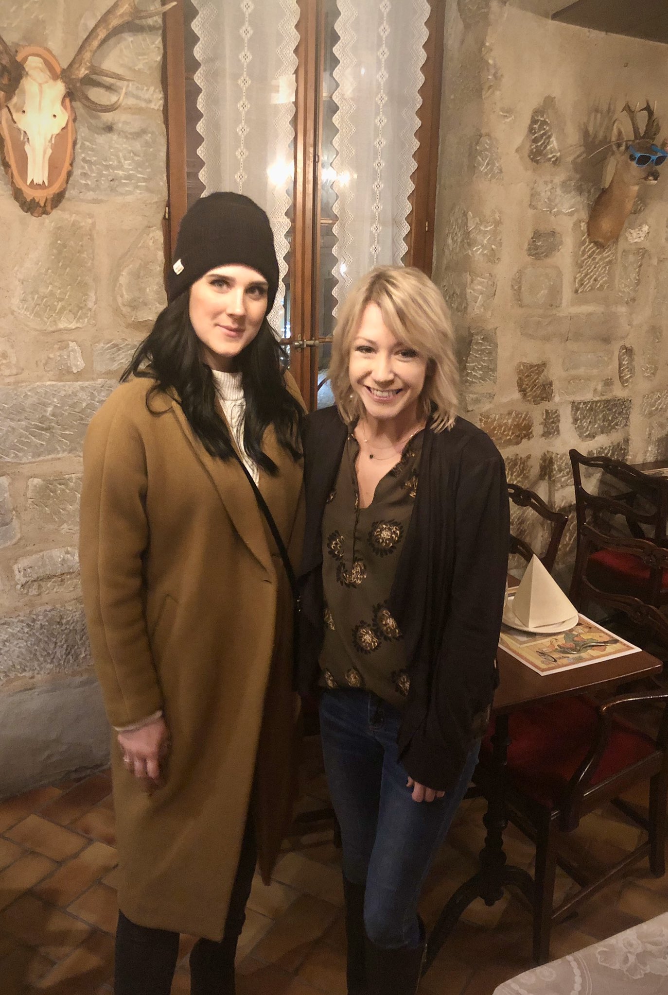 Arryn and Kara | Scrolller