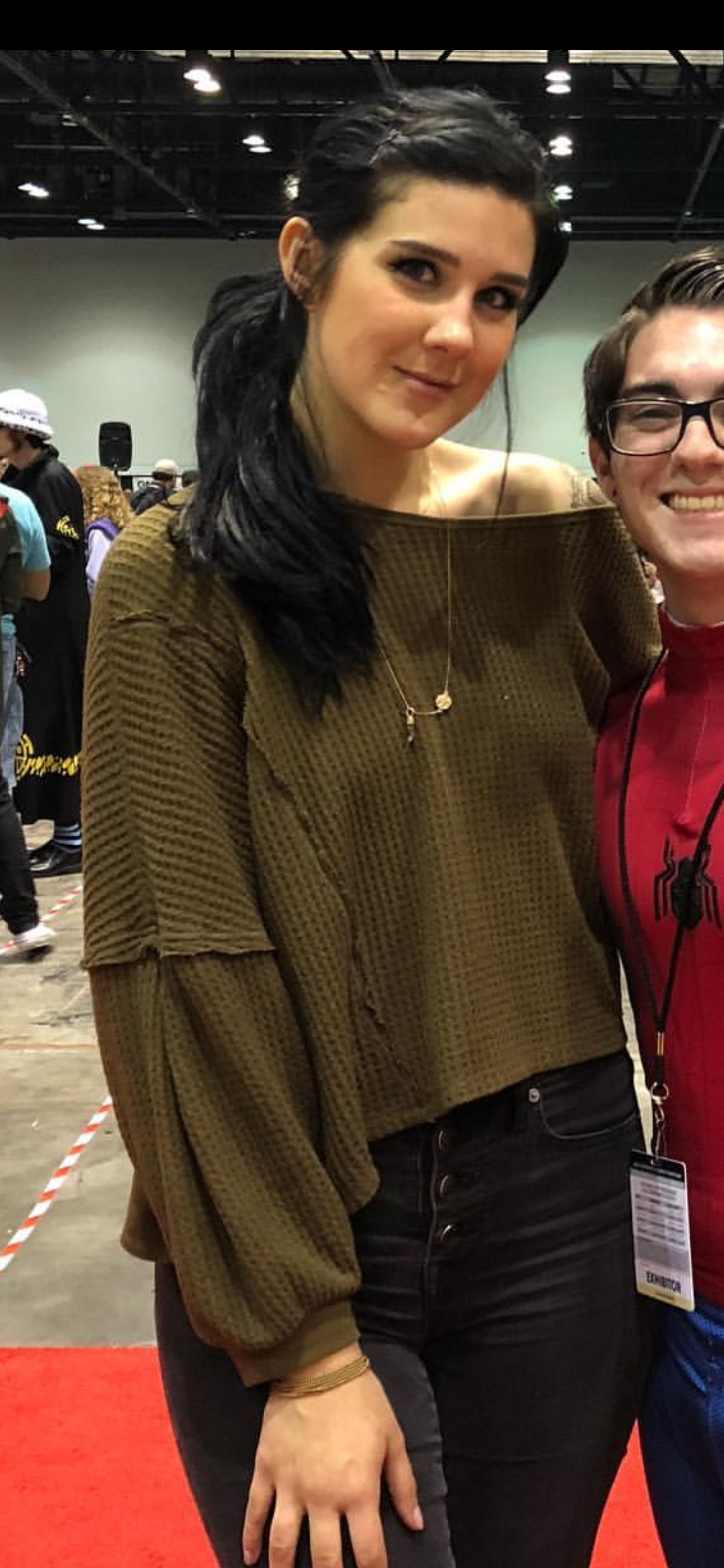 Arryn at Megacon | Scrolller