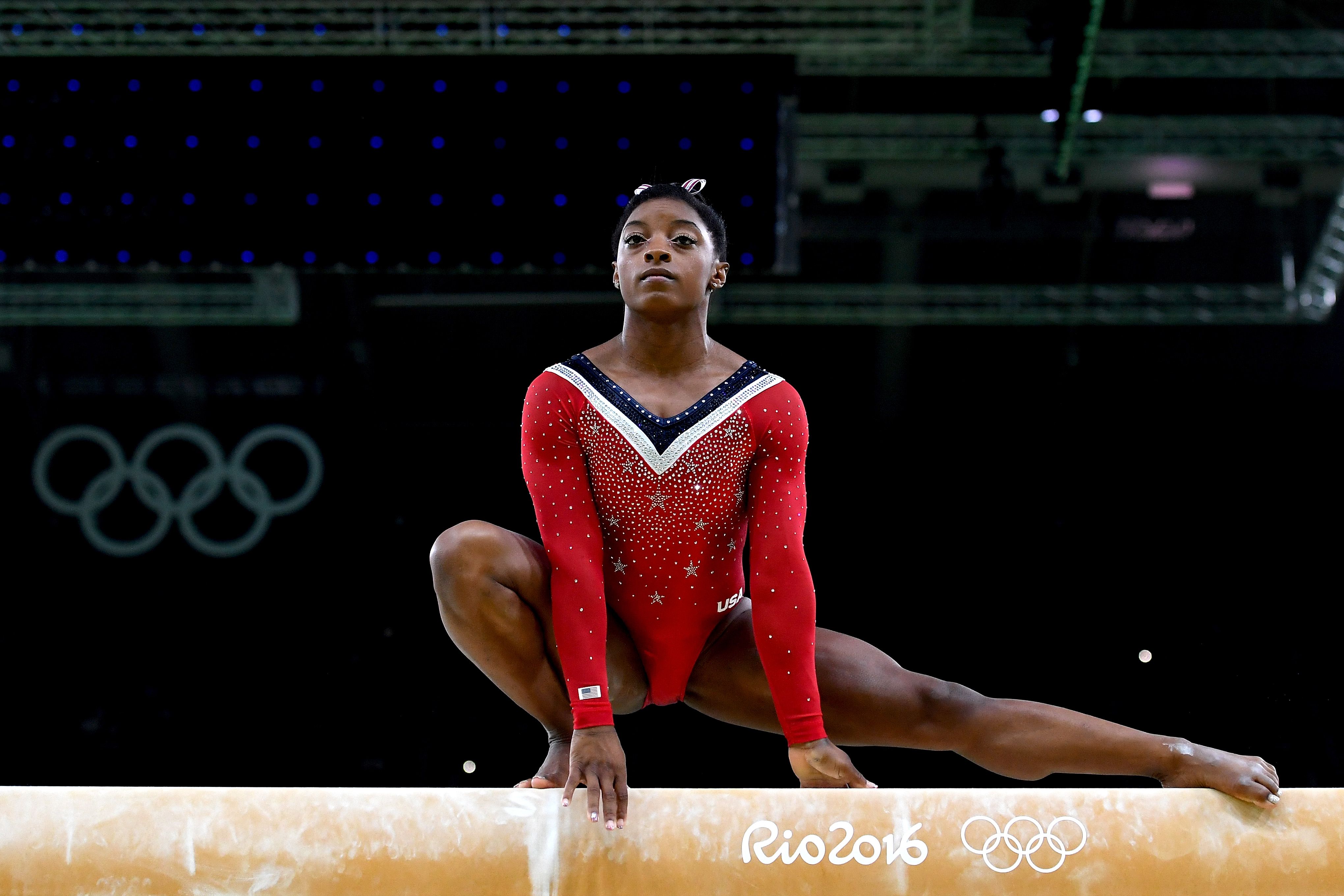Simone Biles | Scrolller