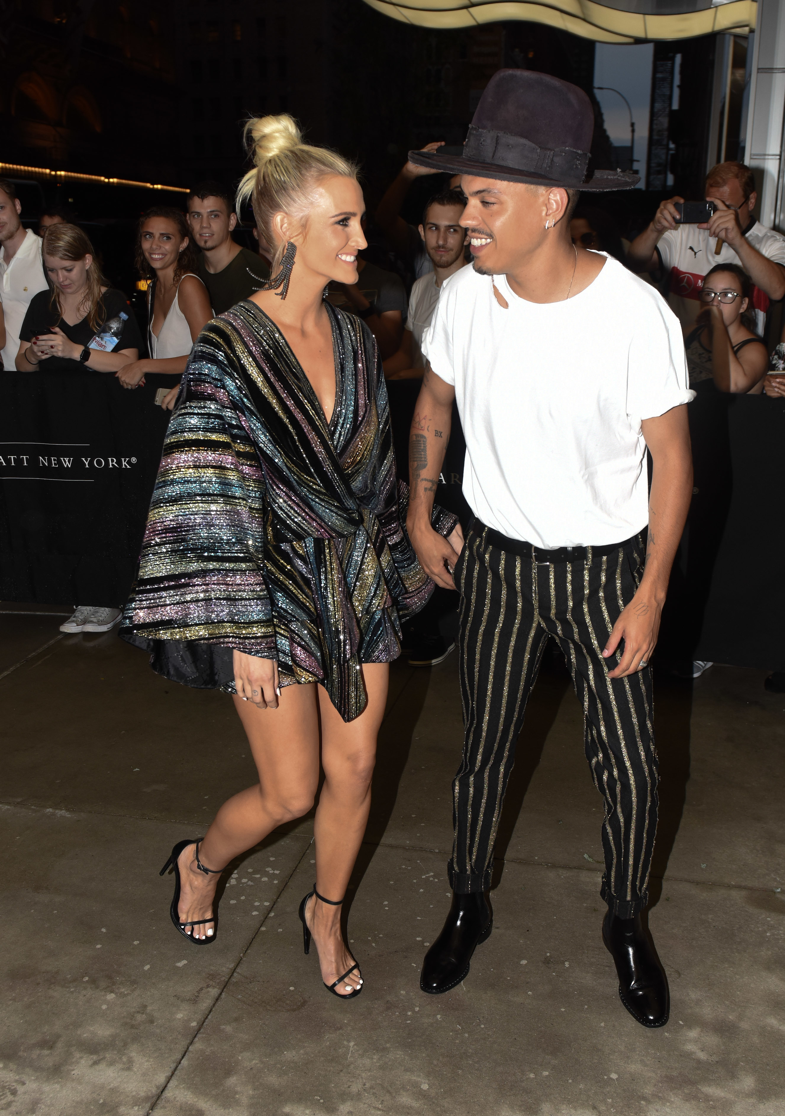 Ashlee's Legs | Scrolller